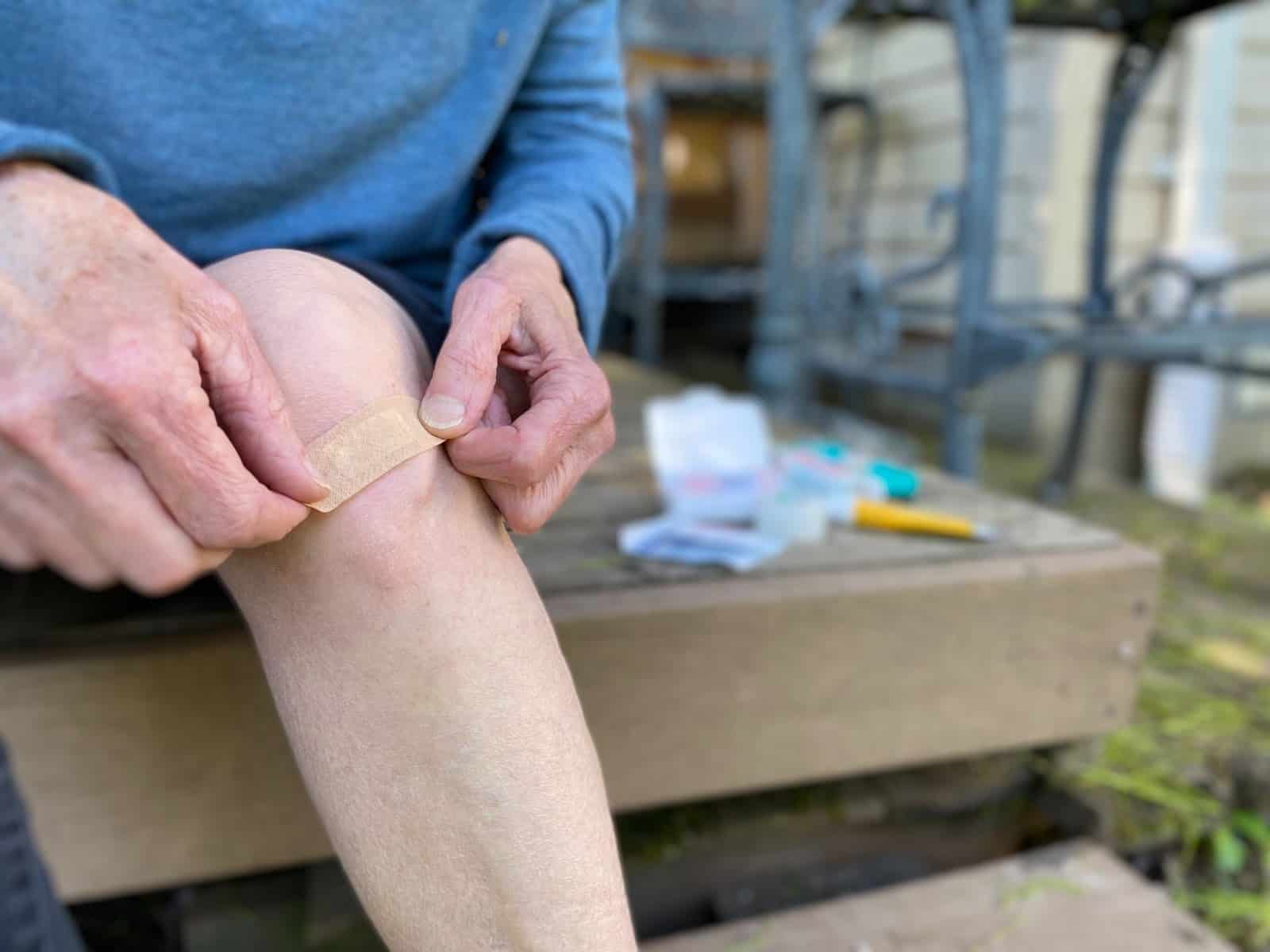 Treating Cuts and Scrapes | Jovive Urgent Care